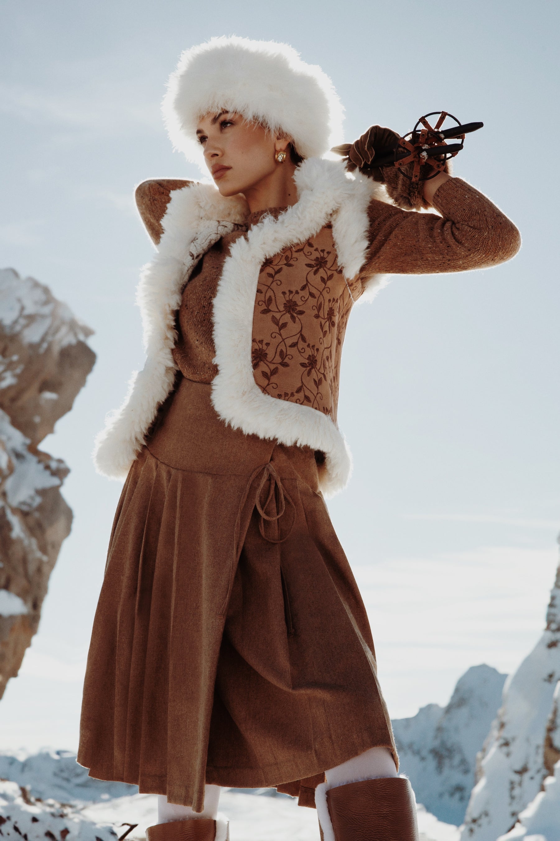Lavi Couture